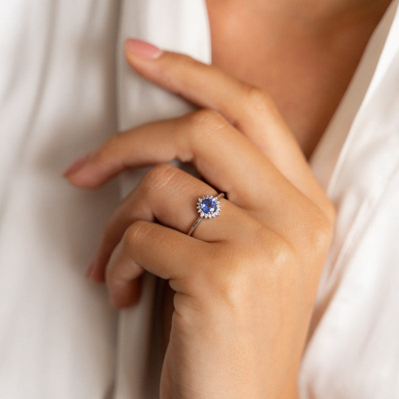 Bague de fiançailles Vivienne Collection Parisienne – Maison Celinni